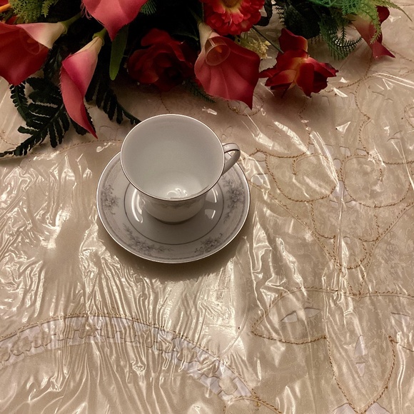 Sweet Leilani | Dining | Sweet Leilani Tea Cup And Saucer | Poshmark